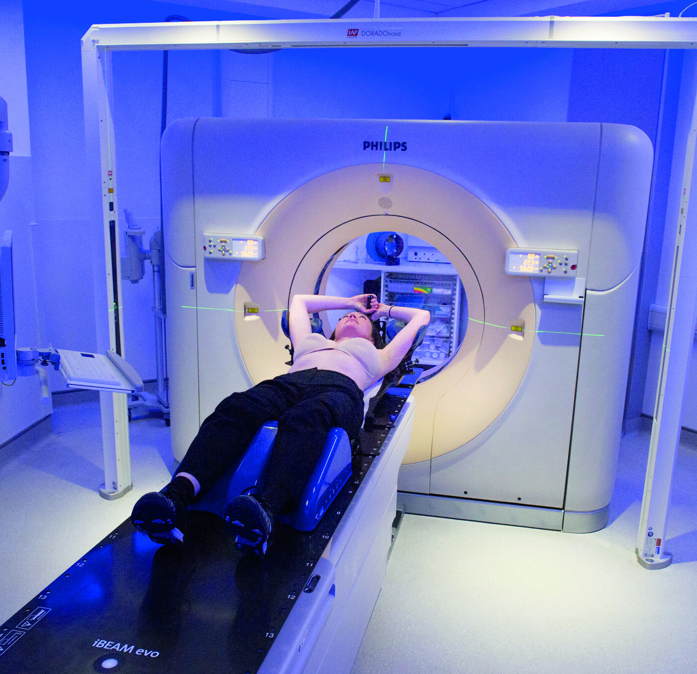 Radiotherapy for breast cancer - Leeds Teaching Hospitals NHS Trust