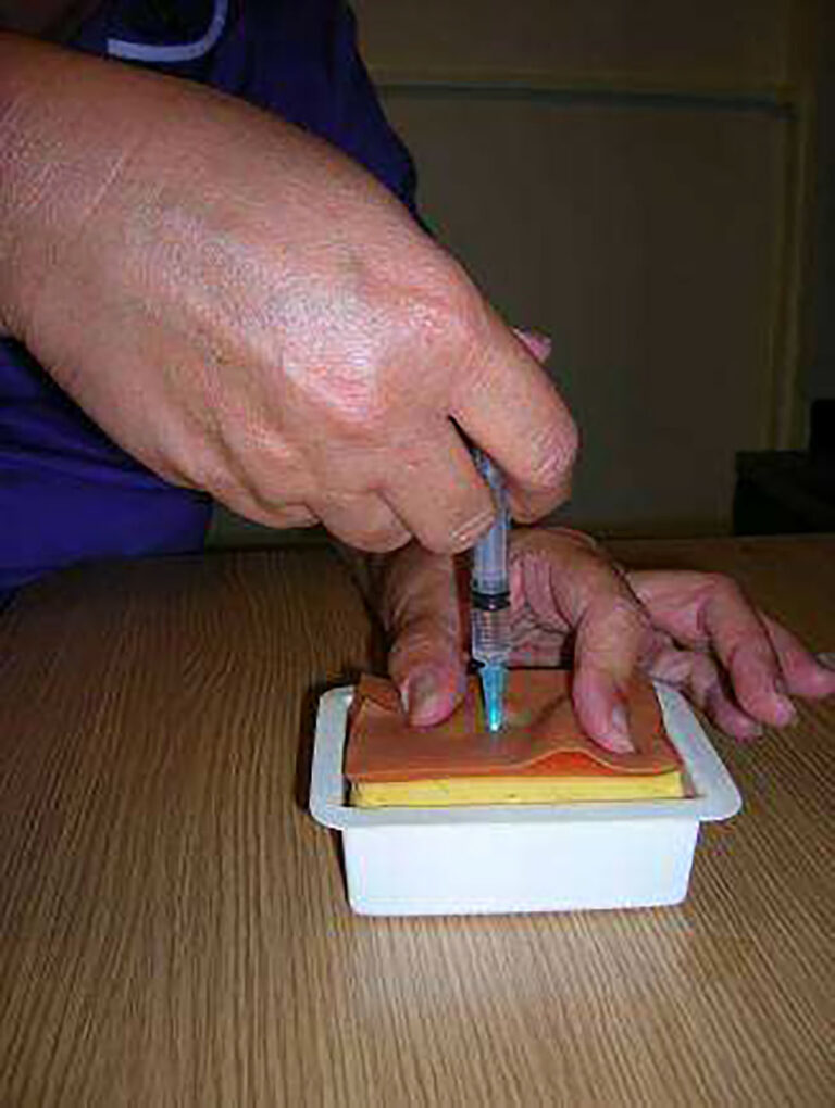 Emergency Hydrocortisone Injection - Leeds Teaching Hospitals NHS Trust