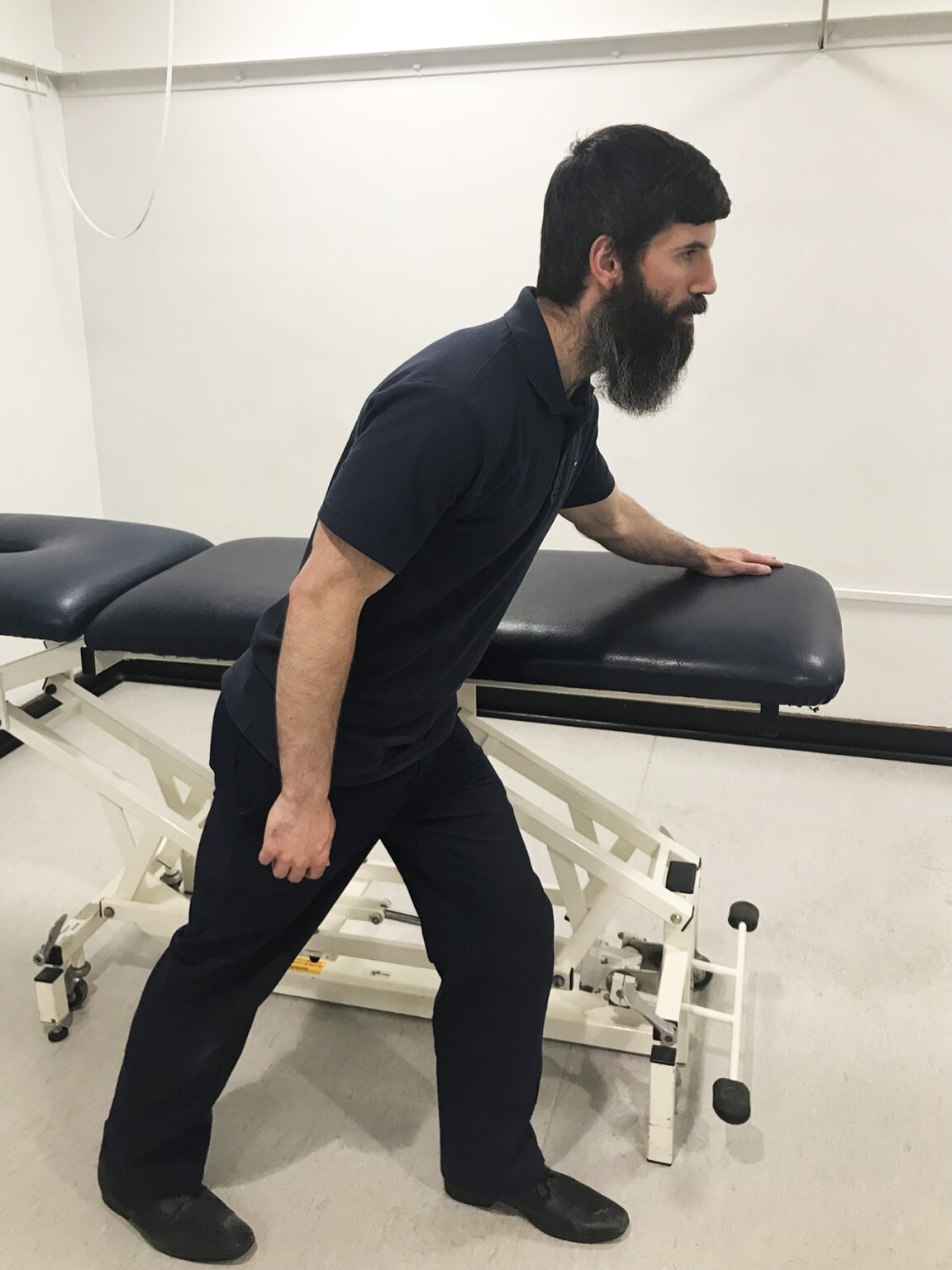 Anterior shoulder dislocation without bony injury - Leeds Teaching ...